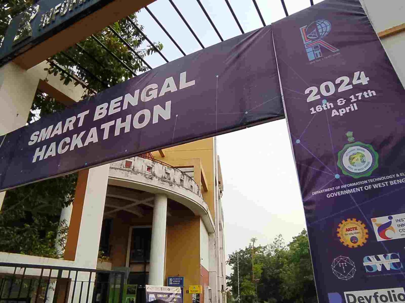 Smart Bengal Hackathon 2024 @ RCCIIT - GradGuru99.com